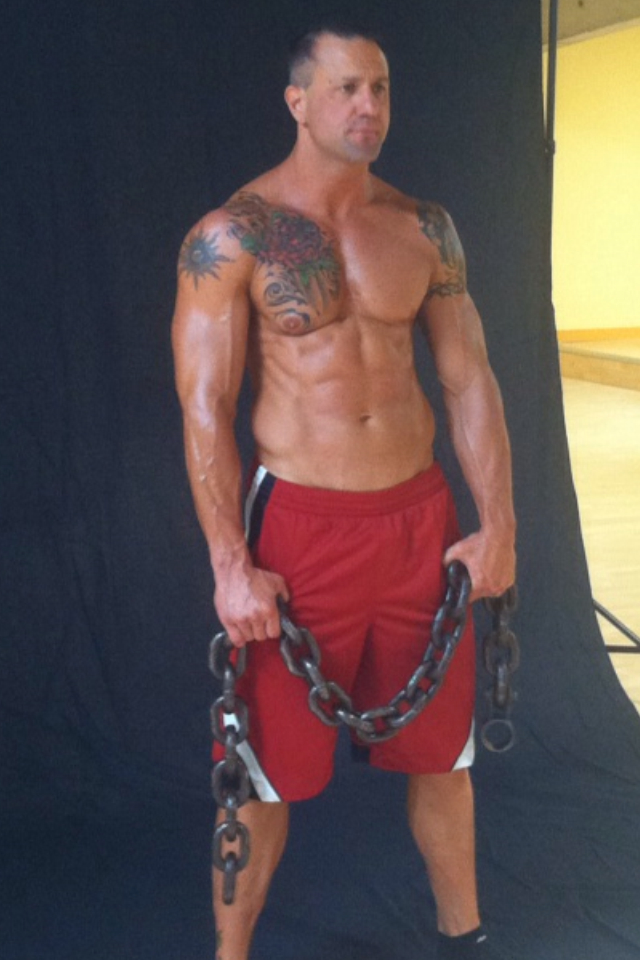 dan long : Critical Bench